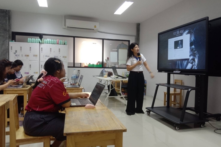 Hollywood International Ltd. › Promethean ActivPanel 9 training session ...